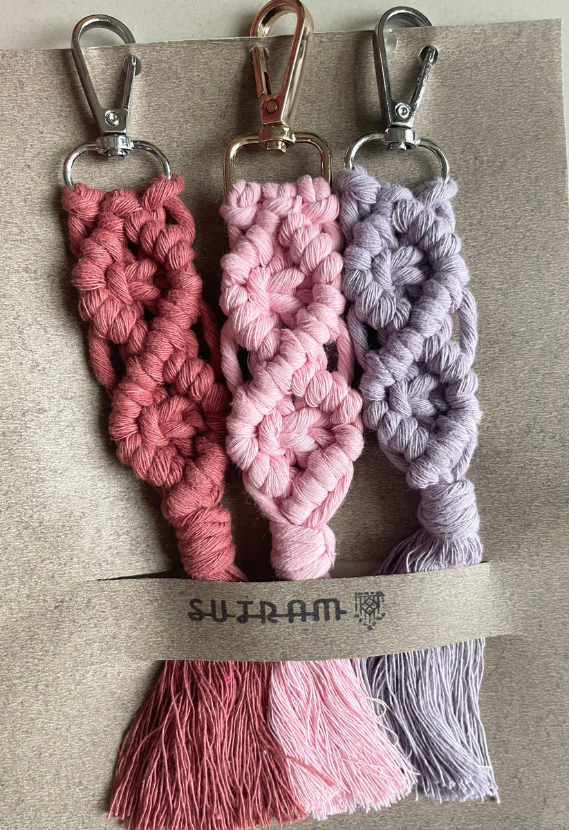 Diamond Tail Keychain (Set of 3) – SUTRAM Handmade Macrame